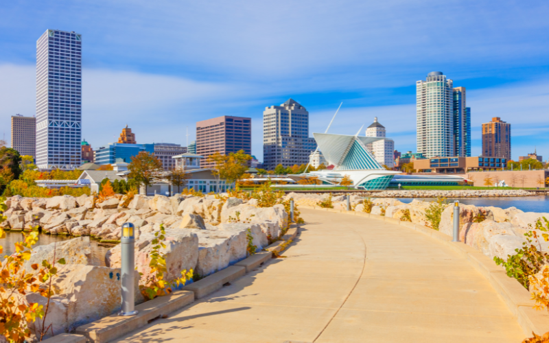 Explore these Memorable Thanksgiving Activities and Attractions